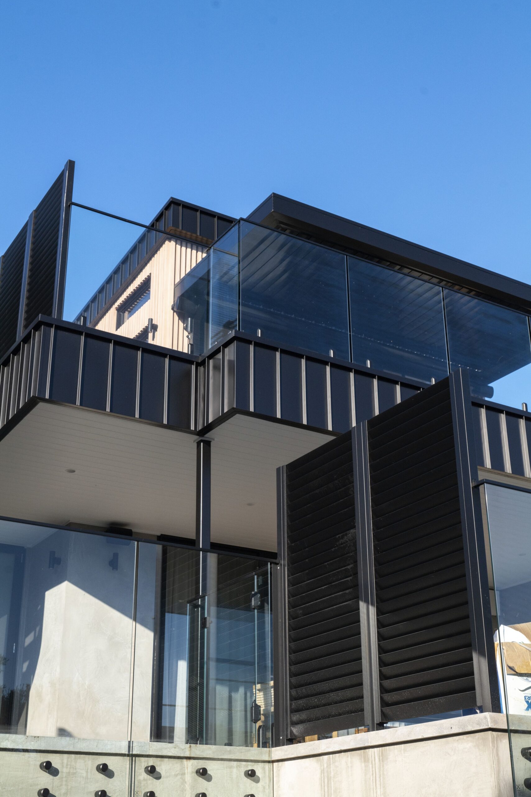 MODERN CONTEMPORARY BUILD, Rye – Coastal Edge Building Group
