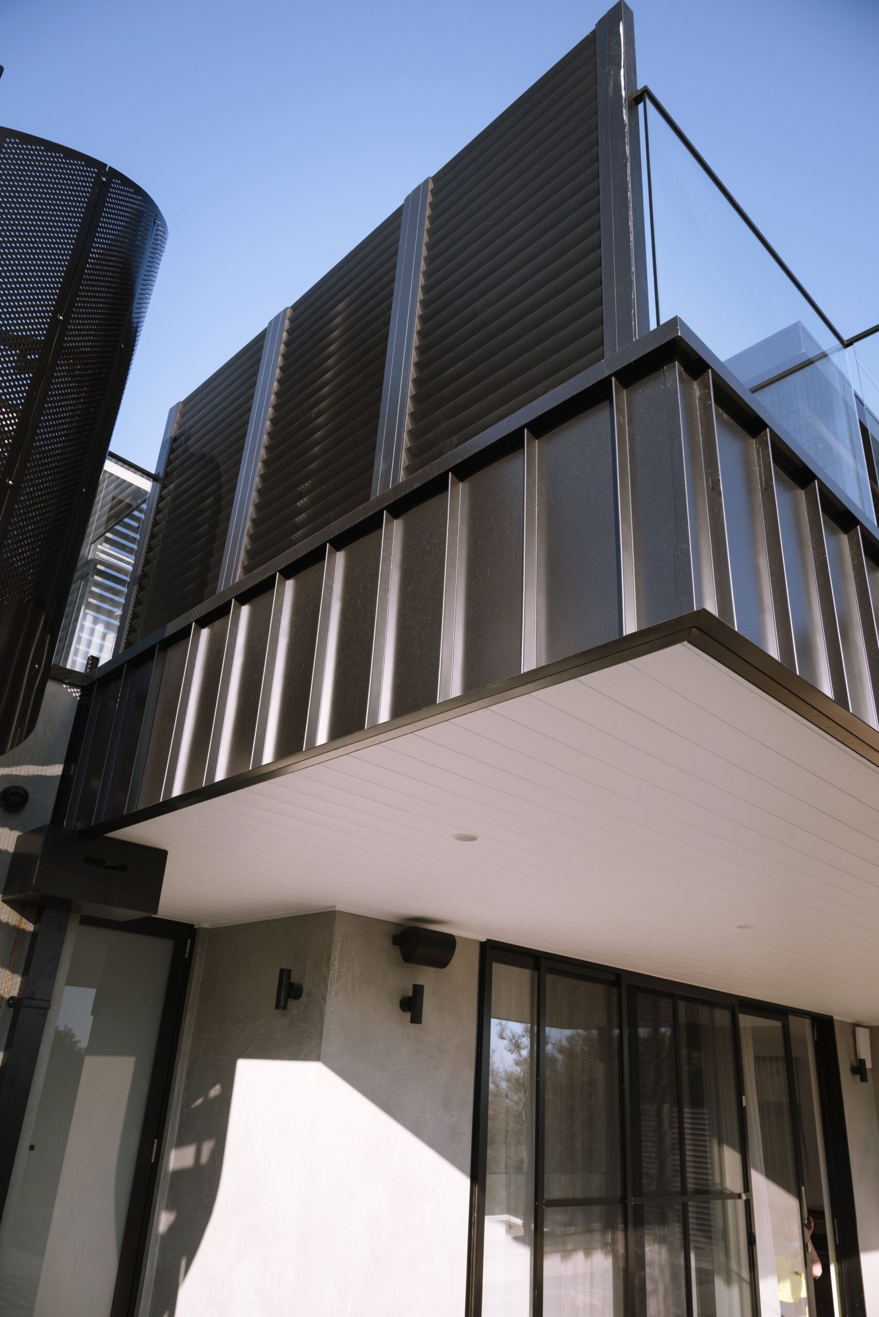 MODERN CONTEMPORARY BUILD, Rye – Coastal Edge Building Group